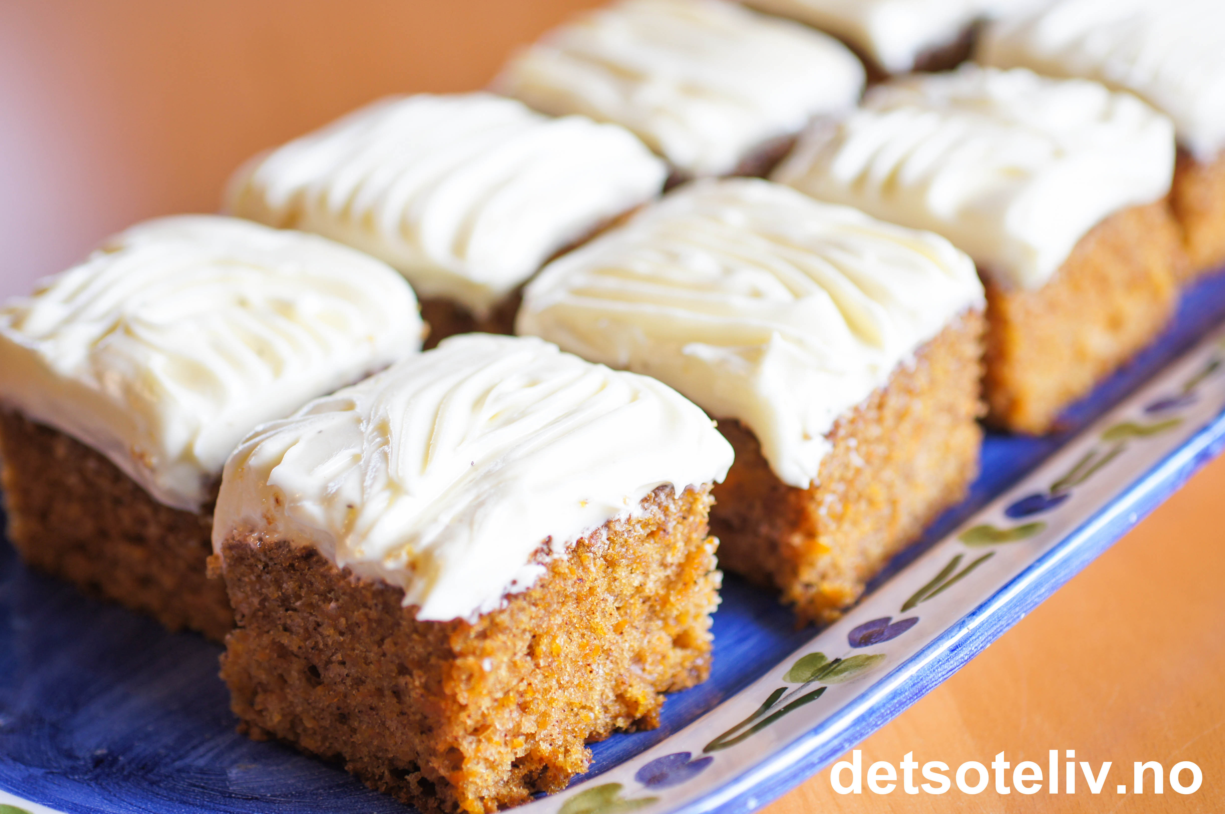 Gulrotkake i langpanne | Det søte liv