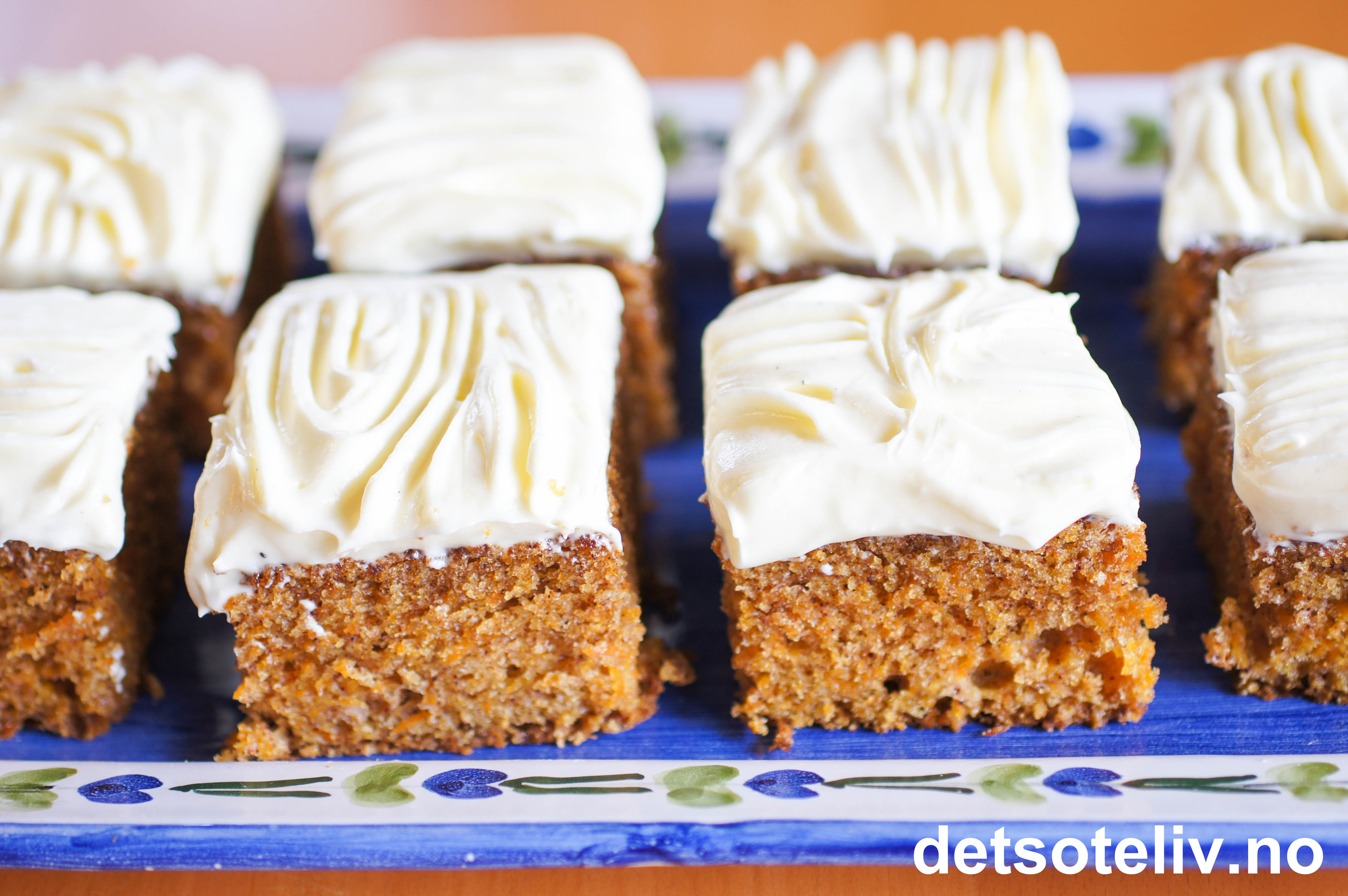 Gulrotkake i langpanne | Det søte liv